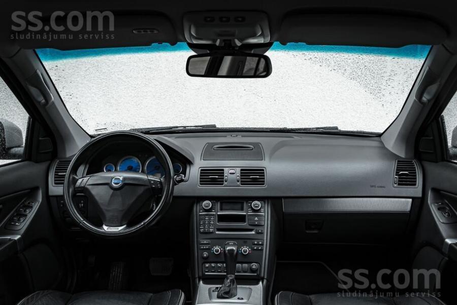 Melns Volvo XC90 2009 Rīga, ar dzinēja tilpumu 2.40 L un nobraukumu 274 tūkst. km par 6995 €, foto 17 vietnē AUTOMOTO.COM.LV