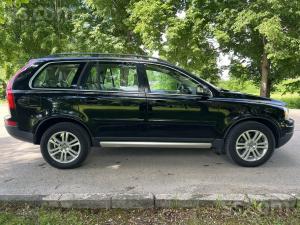 Black Volvo XC90 2009 in Rezekne, with an engine capacity of 2.40 L and mileage of 0 thousand km for 5650 €, photo 5 on AUTOMOTO.COM.LV