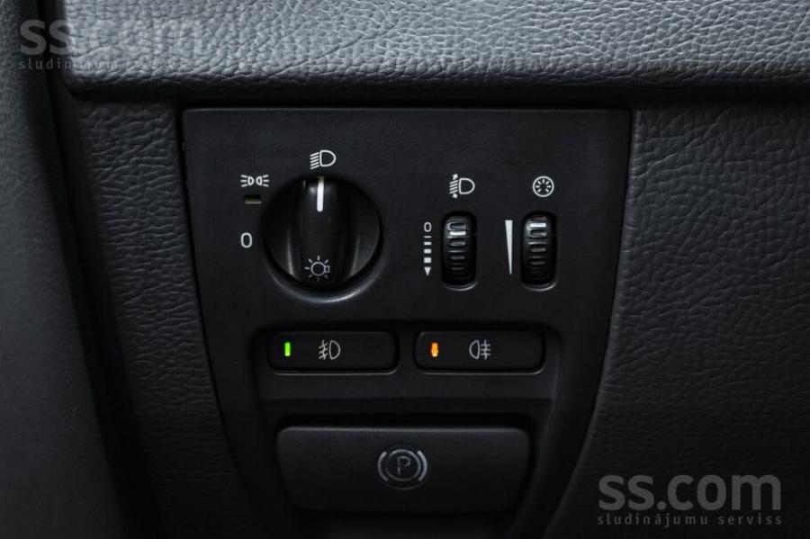 Melns Volvo XC90 2009 Rīga, ar dzinēja tilpumu 2.40 L un nobraukumu 0 tūkst. km par 7500 €, foto 25 vietnē AUTOMOTO.COM.LV