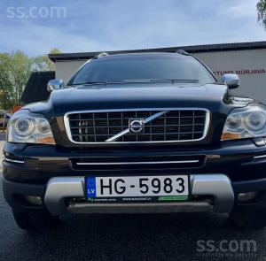 Black Volvo XC90 2009 in Limbazi, with an engine capacity of 2.40 L and mileage of 275 thousand km for 5900 €, photo  on AUTOMOTO.COM.LV
