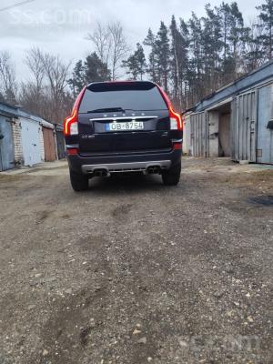 Melns Volvo XC90 2009 Rīga, ar dzinēja tilpumu 2.40 L un nobraukumu 0 tūkst. km par 8500 €, foto 3 vietnē AUTOMOTO.COM.LV