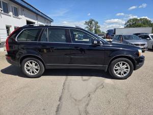 Melns Volvo XC90 2009 Marijampole, ar dzinēja tilpumu 2.40 L un nobraukumu 325 tūkst. km par 6199 €, foto 5 vietnē AUTOMOTO.COM.LV
