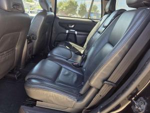Melns Volvo XC90 2009 Marijampole, ar dzinēja tilpumu 2.40 L un nobraukumu 325 tūkst. km par 6199 €, foto 12 vietnē AUTOMOTO.COM.LV