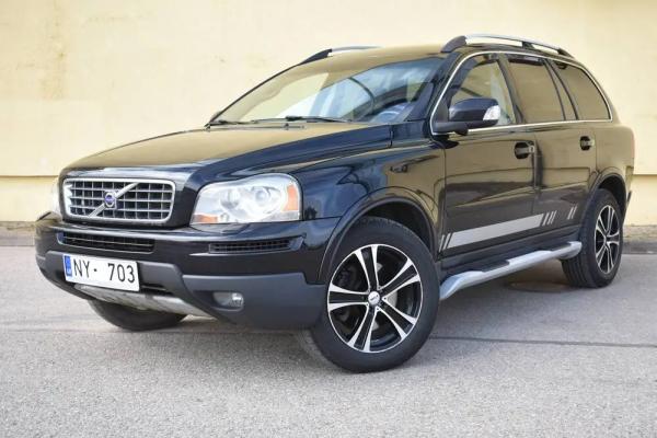 Melns Volvo XC90 2009 Talsi, ar dzinēja tilpumu 2.40 L un nobraukumu 240 tūkst. km par 6900 €, foto 4 vietnē AUTOMOTO.COM.LV