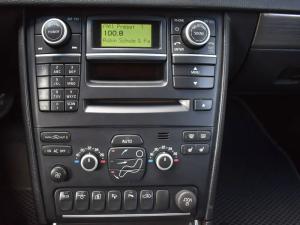 Черный Вольво ХС90 2009 в Талси, объемом двигателя 2.40 л и пробегом 240 тыс. км за 6900 €, фото 19 на AUTOMOTO.COM.LV