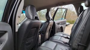 Black Volvo XC90 2009 in Riga, with an engine capacity of 2.40 L and mileage of 219 thousand km for 8490 €, photo 11 on AUTOMOTO.COM.LV