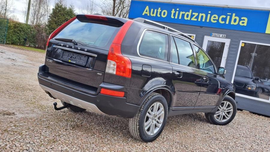 Black Volvo XC90 2009 in Riga, with an engine capacity of 2.40 L and mileage of 219 thousand km for 8490 €, photo 20 on AUTOMOTO.COM.LV