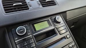 Black Volvo XC90 2009 in Riga, with an engine capacity of 2.40 L and mileage of 219 thousand km for 8490 €, photo 25 on AUTOMOTO.COM.LV