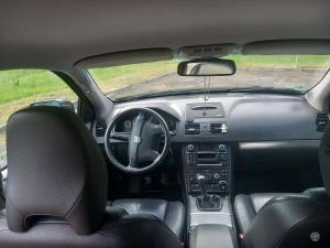Melns Volvo XC90 2009 Šalčininkai, ar dzinēja tilpumu 2.40 L un nobraukumu 299 tūkst. km par 7800 €, foto 3 vietnē AUTOMOTO.COM.LV