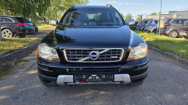 Melns Volvo XC90 2009 Šauļi, ar dzinēja tilpumu 2.40 L un nobraukumu 288 tūkst. km par 7250 €, foto 8 vietnē AUTOMOTO.COM.LV