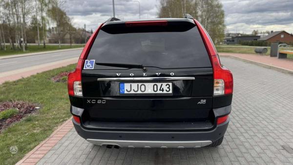 Black Volvo XC90 2009 in Raseiniai, with an engine capacity of 3.19 L and mileage of 251 thousand km for 6400 €, photo 5 on AUTOMOTO.COM.LV