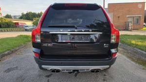 Melns Volvo XC90 2009 Šauļi, ar dzinēja tilpumu 2.40 L un nobraukumu 288 tūkst. km par 7250 €, foto 5 vietnē AUTOMOTO.COM.LV