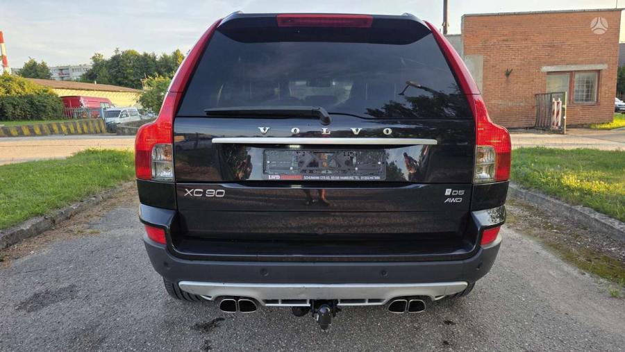 Melns Volvo XC90 2009 Šauļi, ar dzinēja tilpumu 2.40 L un nobraukumu 288 tūkst. km par 7250 €, foto 5 vietnē AUTOMOTO.COM.LV