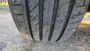 Melns Volvo XC90 2009 Šauļi, ar dzinēja tilpumu 2.40 L un nobraukumu 288 tūkst. km par 7250 €, foto 14 vietnē AUTOMOTO.COM.LV