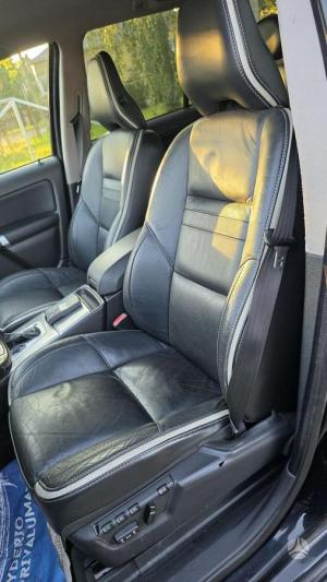 Melns Volvo XC90 2009 Šauļi, ar dzinēja tilpumu 2.40 L un nobraukumu 288 tūkst. km par 7250 €, foto 29 vietnē AUTOMOTO.COM.LV