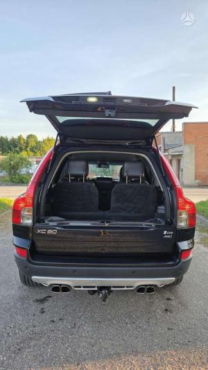Melns Volvo XC90 2009 Šauļi, ar dzinēja tilpumu 2.40 L un nobraukumu 288 tūkst. km par 7250 €, foto 37 vietnē AUTOMOTO.COM.LV