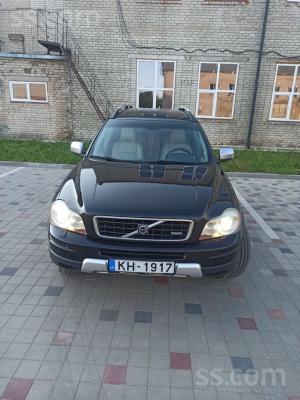 Black Volvo XC90 2009 in Preili, with an engine capacity of 2.40 L and mileage of 383 thousand km for 6100 €, photo  on AUTOMOTO.COM.LV