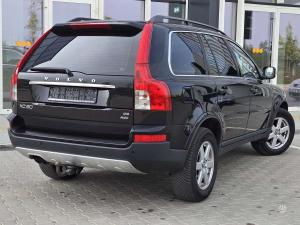 Melns Volvo XC90 2009 Viļņa, ar dzinēja tilpumu 2.40 L un nobraukumu 293 tūkst. km par 8900 €, foto 5 vietnē AUTOMOTO.COM.LV