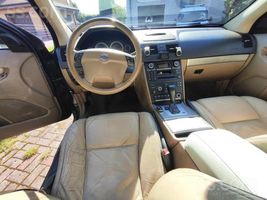 Melns Volvo XC90 2009 Rīga, ar dzinēja tilpumu 3.20 L un nobraukumu 306 tūkst. km par 6800 €, foto 5 vietnē AUTOMOTO.COM.LV