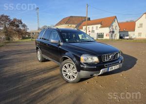 Black Volvo XC90 2010 in Rezekne, with an engine capacity of 2.40 L and mileage of 223 thousand km for 10000 €, photo 4 on AUTOMOTO.COM.LV