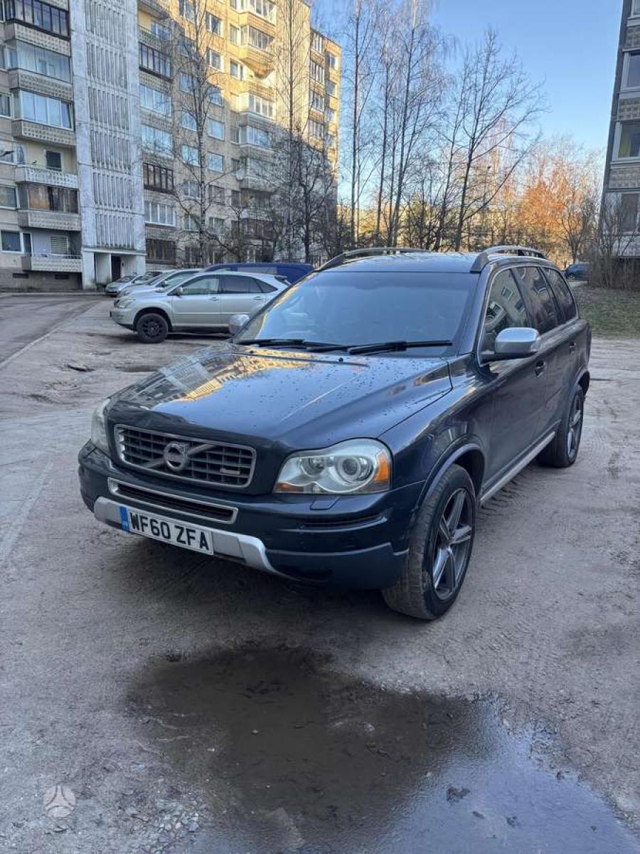 Melns Volvo XC90 2010 Viļņa, ar dzinēja tilpumu 2.40 L un nobraukumu 280 tūkst. km par 2800 €, foto 5 vietnē AUTOMOTO.COM.LV