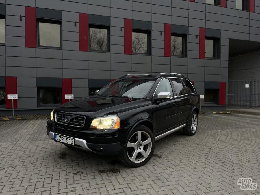 Melns Volvo XC90 2010 Klaipėda, ar dzinēja tilpumu 3.20 L un nobraukumu 208 tūkst. km par 3700 €, foto 1 vietnē AUTOMOTO.COM.LV