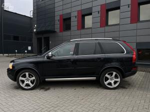 Melns Volvo XC90 2010 Klaipėda, ar dzinēja tilpumu 3.20 L un nobraukumu 208 tūkst. km par 3700 €, foto 2 vietnē AUTOMOTO.COM.LV