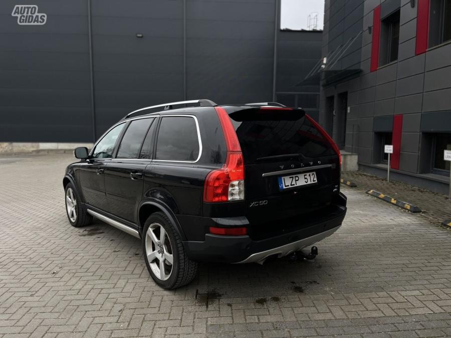 Melns Volvo XC90 2010 Klaipėda, ar dzinēja tilpumu 3.20 L un nobraukumu 208 tūkst. km par 3700 €, foto 3 vietnē AUTOMOTO.COM.LV