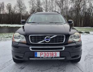 Black Volvo XC90 2010 in Utena, with an engine capacity of 2.40 L and mileage of 300 thousand km for 7250 €, photo  on AUTOMOTO.COM.LV