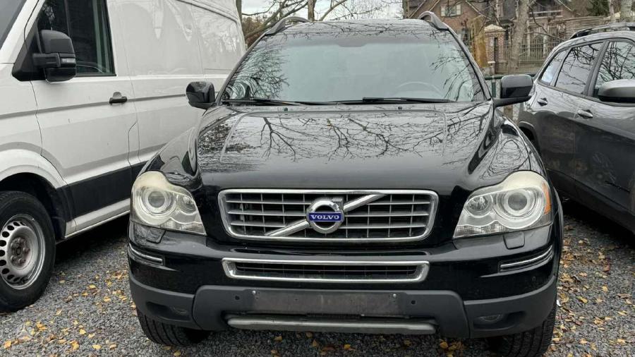Melns Volvo XC90 2010 Kauņa, ar dzinēja tilpumu 2.40 L un nobraukumu 260 tūkst. km par 6100 €, foto 2 vietnē AUTOMOTO.COM.LV