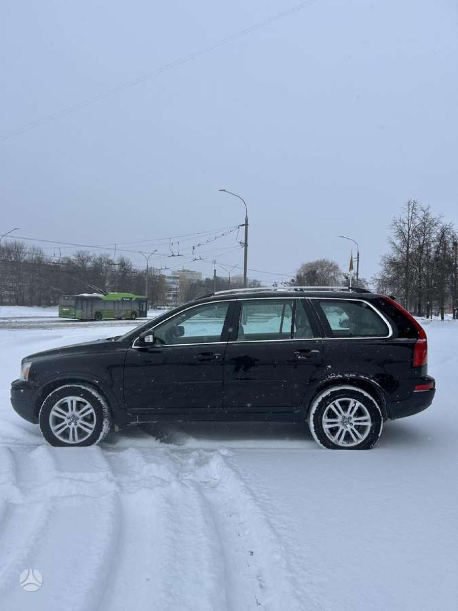 Черный Вольво ХС90 2010 в Каунас, объемом двигателя 2.40 л и пробегом 292 тыс. км за 7390 €, фото 3 на AUTOMOTO.COM.LV