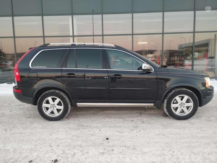 Melns Volvo XC90 2010 Viļņa, ar dzinēja tilpumu 2.40 L un nobraukumu 202 tūkst. km par 8900 €, foto 10 vietnē AUTOMOTO.COM.LV