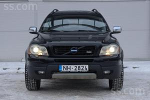 Black Volvo XC90 2010 in Riga, with an engine capacity of 2.40 L and mileage of 0 thousand km for 7795 €, photo 2 on AUTOMOTO.COM.LV
