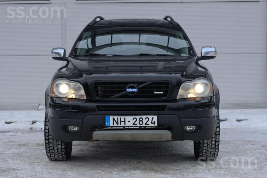 Black Volvo XC90 2010 in Riga, with an engine capacity of 2.40 L and mileage of 0 thousand km for 7795 €, photo 2 on AUTOMOTO.COM.LV