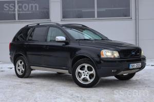 Black Volvo XC90 2010 in Riga, with an engine capacity of 2.40 L and mileage of 0 thousand km for 7795 €, photo 3 on AUTOMOTO.COM.LV