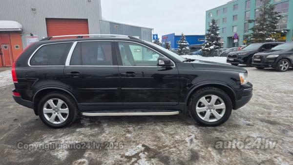 Melns Volvo XC90 2010 Tallina, ar dzinēja tilpumu 3.20 L un nobraukumu 285 tūkst. km par 10500 €, foto 6 vietnē AUTOMOTO.COM.LV
