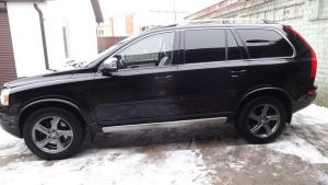 Black Volvo XC90 2010 in Joniskis, with an engine capacity of 2.40 L and mileage of 275 thousand km for 7777 €, photo 3 on AUTOMOTO.COM.LV