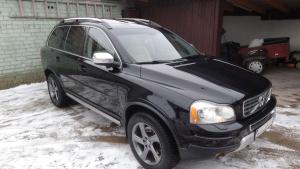 Black Volvo XC90 2010 in Joniskis, with an engine capacity of 2.40 L and mileage of 275 thousand km for 7777 €, photo 6 on AUTOMOTO.COM.LV
