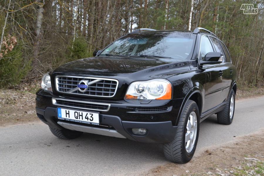 Black Volvo XC90 2010 in Vilnius, with an engine capacity of 2.40 L and mileage of 299 thousand km for 7950 €, photo 1 on AUTOMOTO.COM.LV