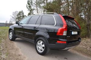 Black Volvo XC90 2010 in Vilnius, with an engine capacity of 2.40 L and mileage of 299 thousand km for 7950 €, photo 8 on AUTOMOTO.COM.LV