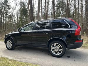 Melns Volvo XC90 2010 Viļņa, ar dzinēja tilpumu 2.40 L un nobraukumu 212 tūkst. km par 9850 €, foto 3 vietnē AUTOMOTO.COM.LV