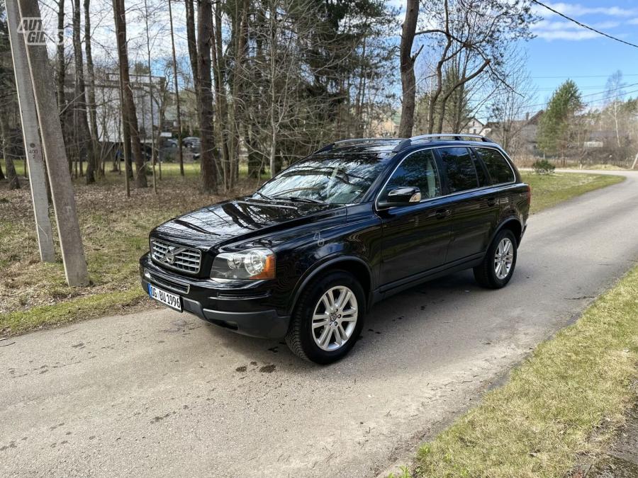 Melns Volvo XC90 2010 Viļņa, ar dzinēja tilpumu 2.40 L un nobraukumu 212 tūkst. km par 9850 €, foto 5 vietnē AUTOMOTO.COM.LV