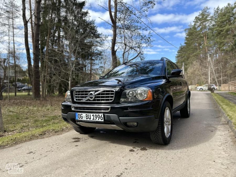 Melns Volvo XC90 2010 Viļņa, ar dzinēja tilpumu 2.40 L un nobraukumu 212 tūkst. km par 9850 €, foto 8 vietnē AUTOMOTO.COM.LV