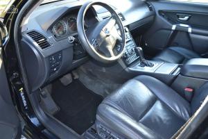 Melns Volvo XC90 2010 Viļņa, ar dzinēja tilpumu 2.40 L un nobraukumu 299 tūkst. km par 7950 €, foto 12 vietnē AUTOMOTO.COM.LV