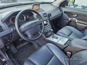 Melns Volvo XC90 2010 Tartu, ar dzinēja tilpumu 2.40 L un nobraukumu 237 tūkst. km par 7490 €, foto 12 vietnē AUTOMOTO.COM.LV