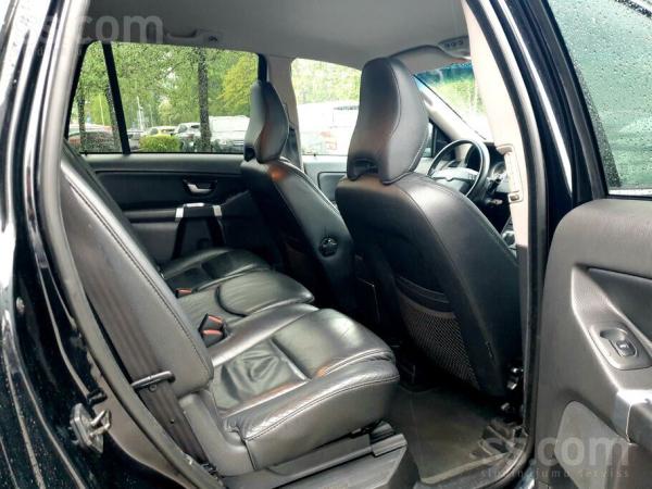 Melns Volvo XC90 2010 Rīga, ar dzinēja tilpumu 2.40 L un nobraukumu 249 tūkst. km par 7800 €, foto 9 vietnē AUTOMOTO.COM.LV