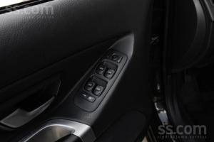 Melns Volvo XC90 2010 Jelgava, ar dzinēja tilpumu 2.40 L un nobraukumu 0 tūkst. km par 7490 €, foto 15 vietnē AUTOMOTO.COM.LV