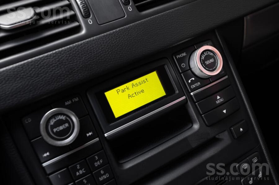 Melns Volvo XC90 2010 Jelgava, ar dzinēja tilpumu 2.40 L un nobraukumu 0 tūkst. km par 7490 €, foto 21 vietnē AUTOMOTO.COM.LV