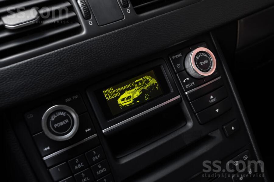 Melns Volvo XC90 2010 Jelgava, ar dzinēja tilpumu 2.40 L un nobraukumu 0 tūkst. km par 7490 €, foto 22 vietnē AUTOMOTO.COM.LV