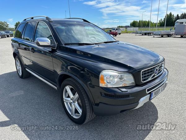 Black Volvo XC90 2010 in Tartu, with an engine capacity of 2.40 L and mileage of 188 thousand km for 10990 €, photo 2 on AUTOMOTO.COM.LV